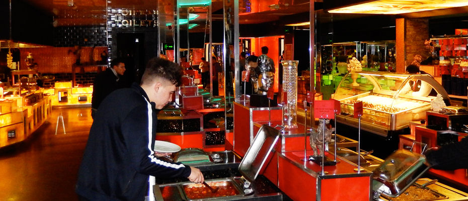 Red Hot World Buffet Manchester - Reviews and Information